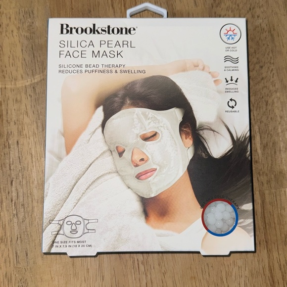 Brookstone | Skincare | Nib Brookstone Silica Pearl Face Mask For ...